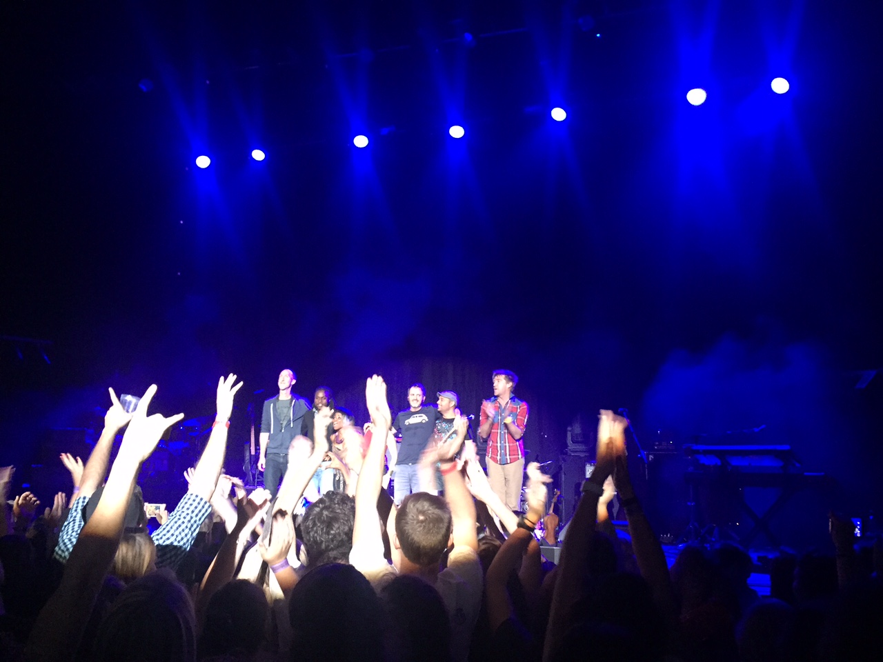 Dancing Down Memory Lane at Freshlyground’s Concert – Ozisco.com
